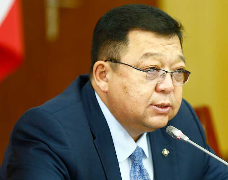 С Эрдэнэ “Би Б Ган Очир гэдэг хүн танихгүй мөнгө төгрөг өгч